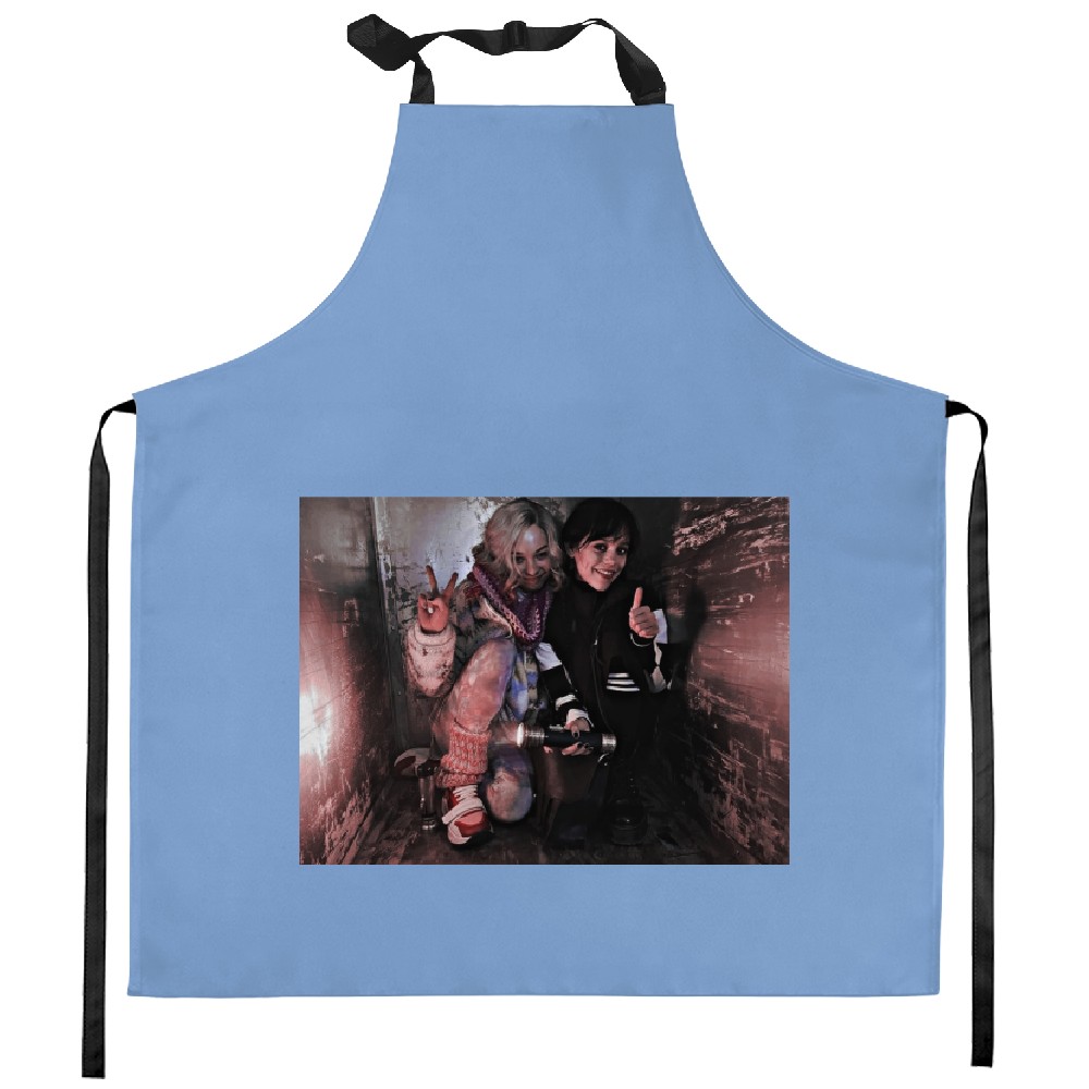 Emma Myers And Jenna Ortega Kitchen Aprons